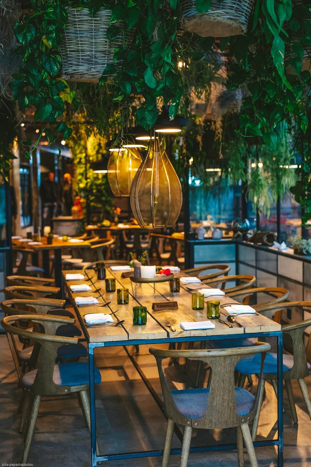 Restaurant FIVE at the harbor of IJburg